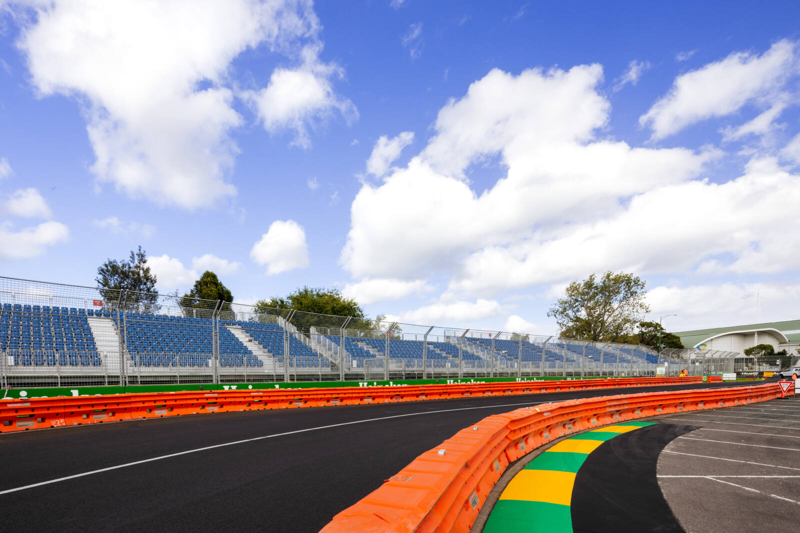 A race to seat F1 fans | McMahon Services